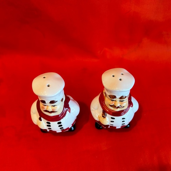 Alco | Dining | Vintage Ceramic Happy Fat Chef Salt And Pepper Shakers ...
